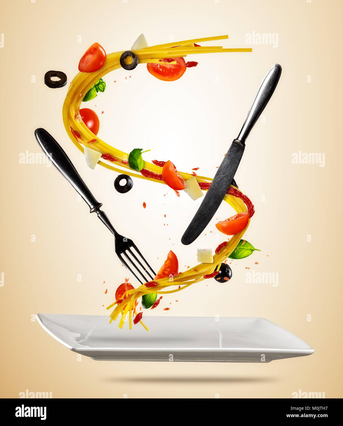 Flying vegetable restaurant hi-res stock photography and images - Alamy