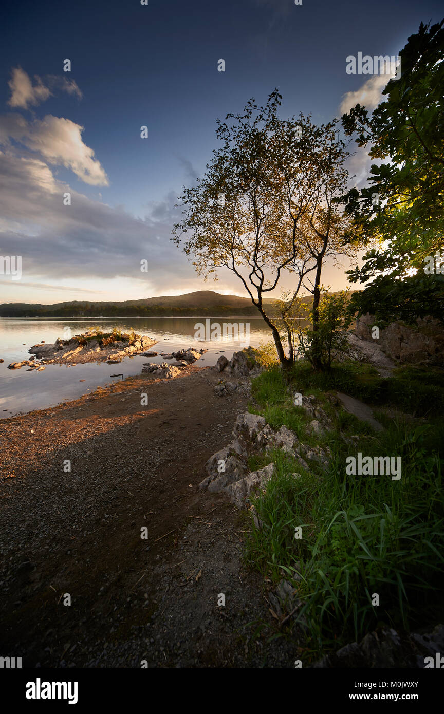 Coniston Water at Sunset, The Lake District National Park, Cumbria ...
