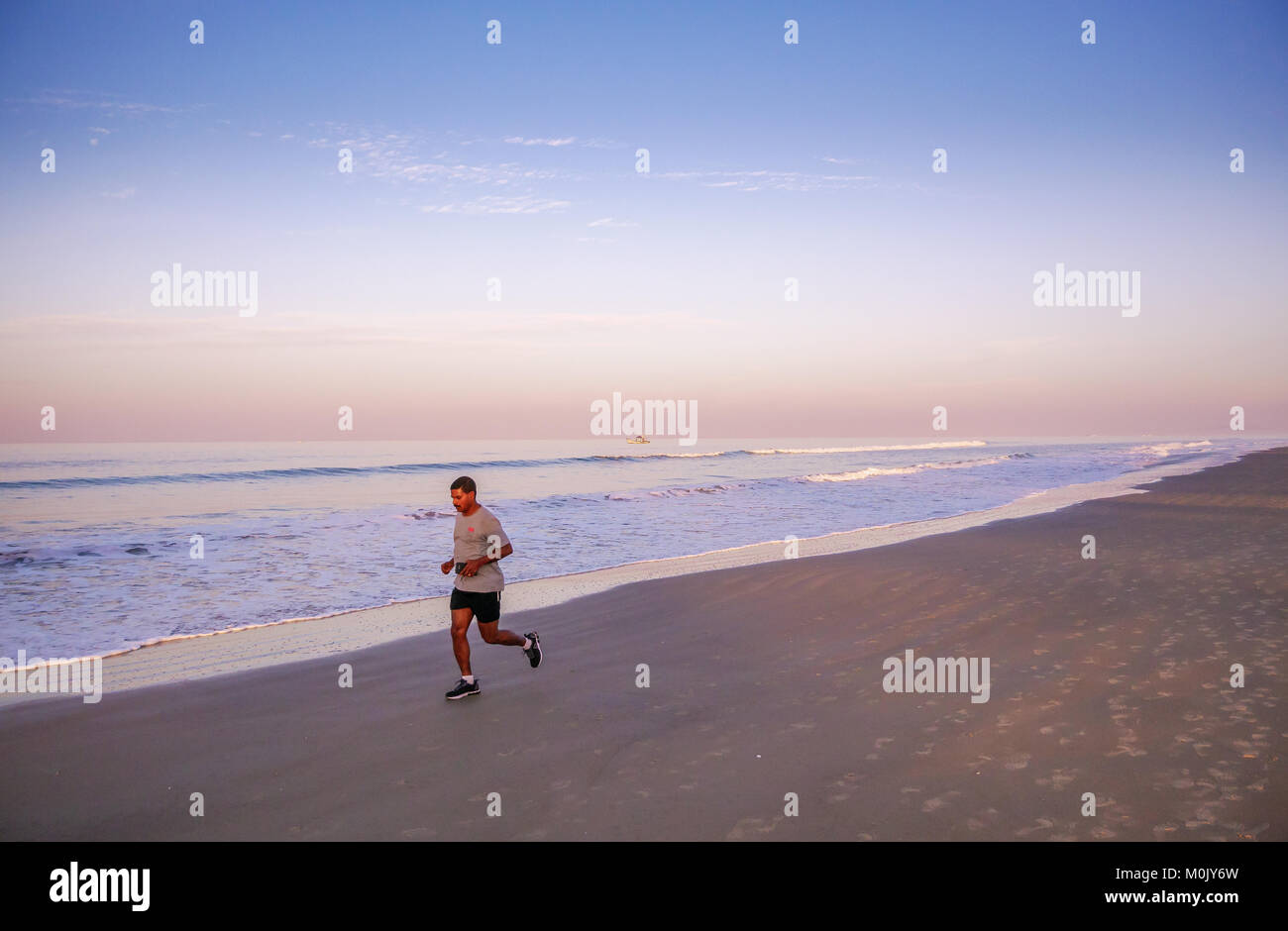 Indian man running hi-res stock photography and images - Alamy