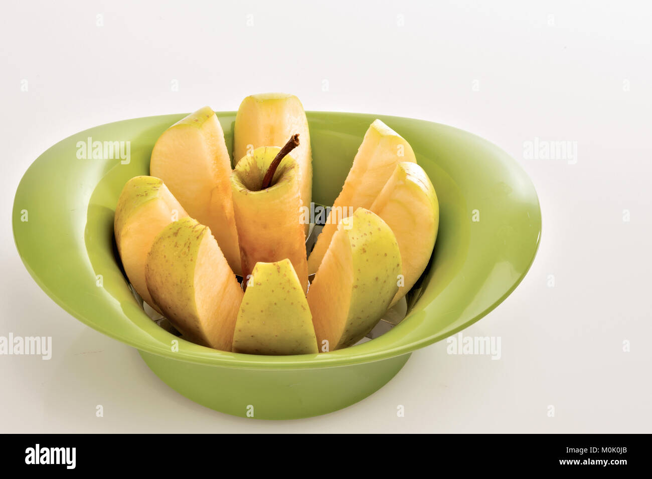 apple cut into wedges from above 2 Stock Photo - Alamy