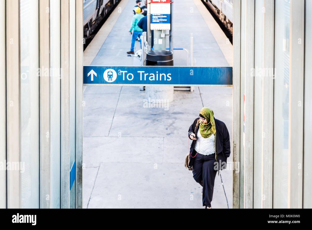 Washington DC, USA - October 27, 2017: Union station railway platform ...
