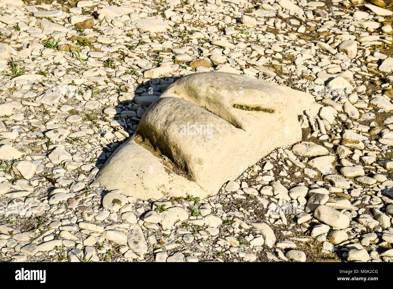 Stone cut by the current. The cut stone Stock Photo - Alamy