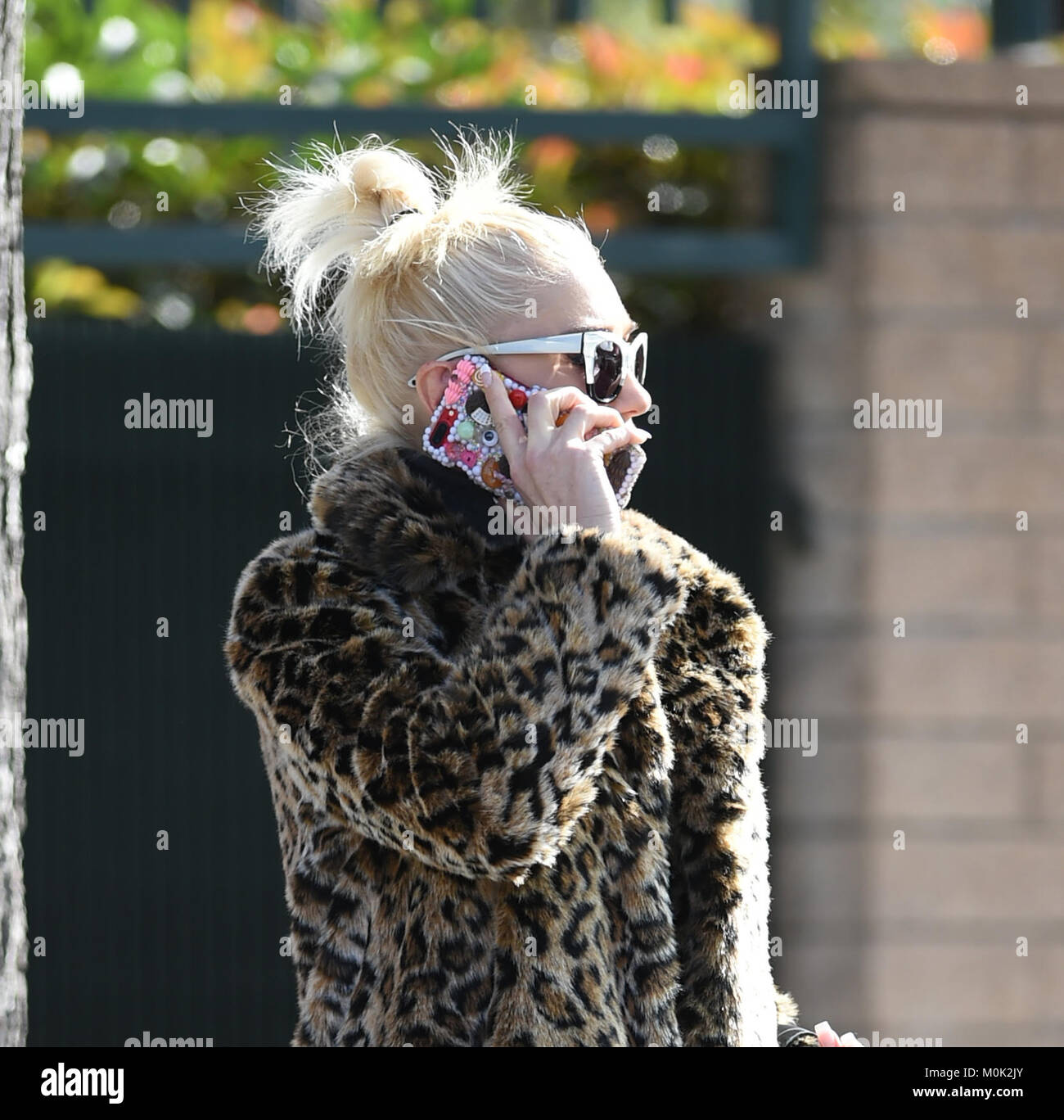 Gwen Stefani chats on her mobile phone while out running errands in Los ...