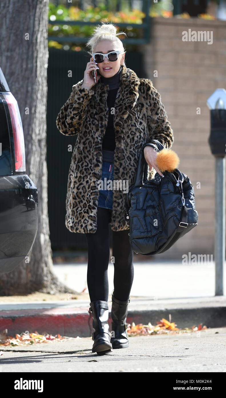 Gwen Stefani chats on her mobile phone while out running errands in Los ...