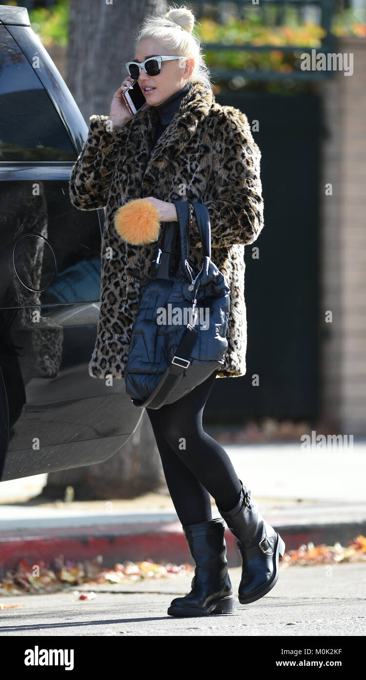 Gwen Stefani chats on her mobile phone while out running errands in Los ...