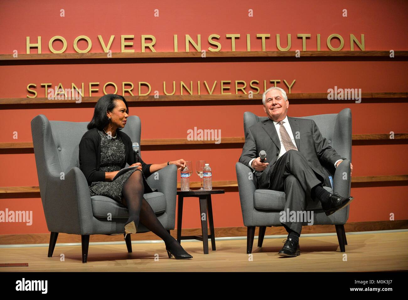 Former U.S. Secretary of State Condoleezza Rice (left) and U.S ...