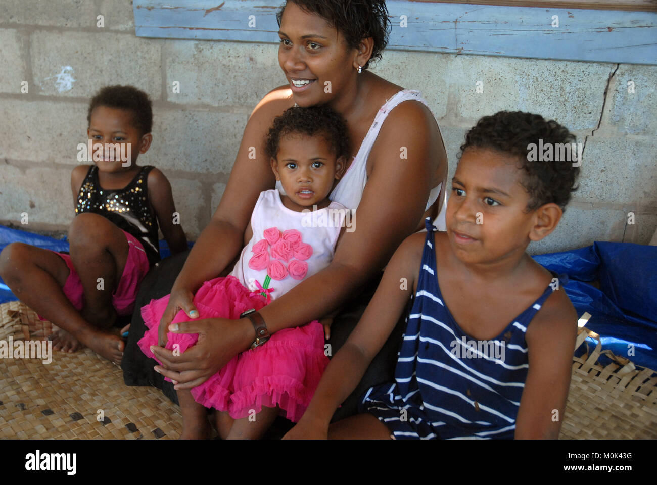 Mother and her 3 children, Rakirali, Fiji Stock Photo - Alamy