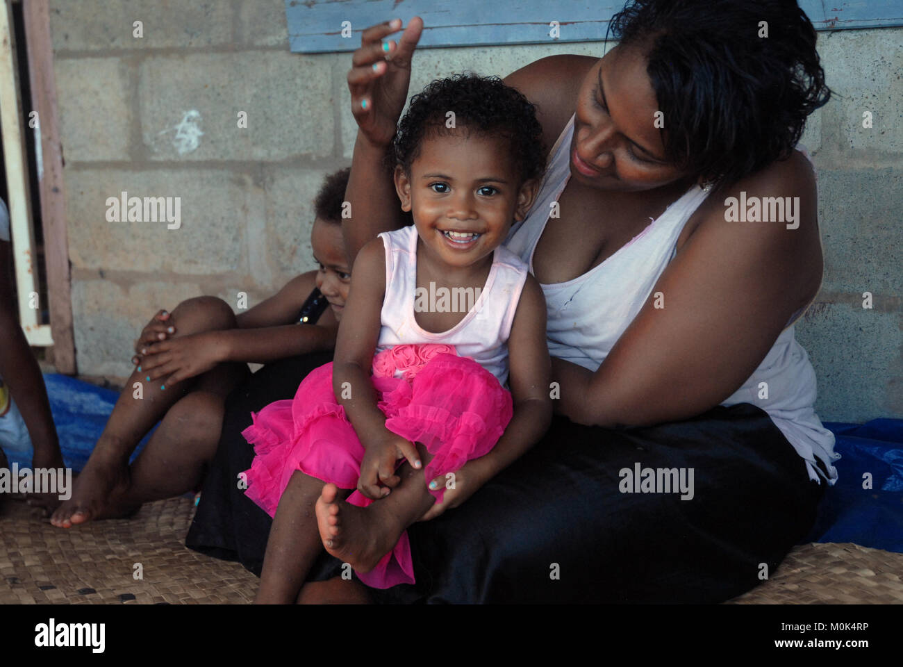 Mother and her 3 children, Rakirali, Fiji Stock Photo - Alamy