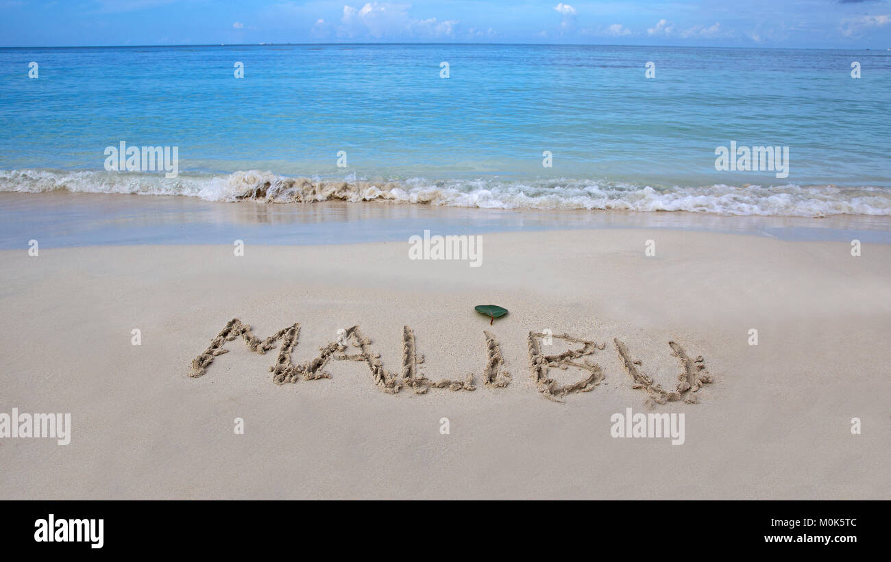 Malibu beach sign hi-res stock photography and images - Alamy