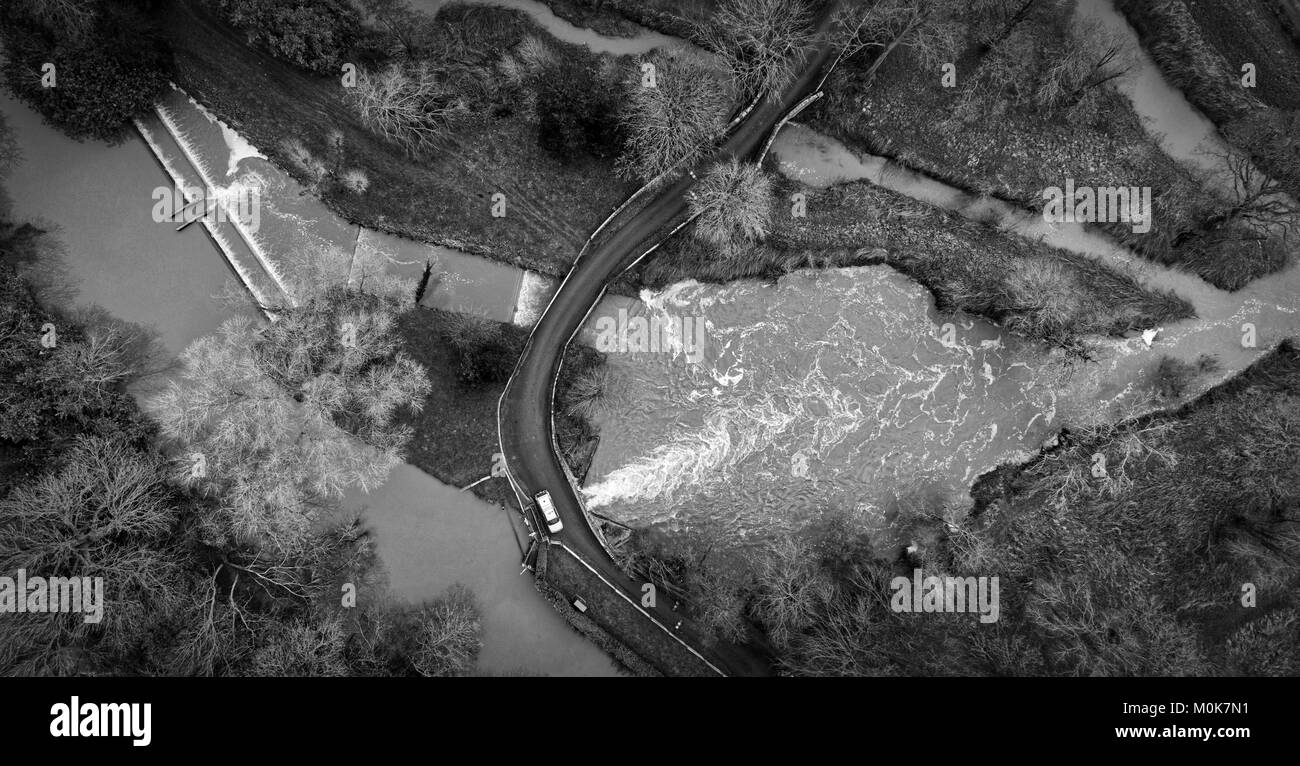 Barcombe Mills, River Ouse Sluice Stock Photo - Alamy
