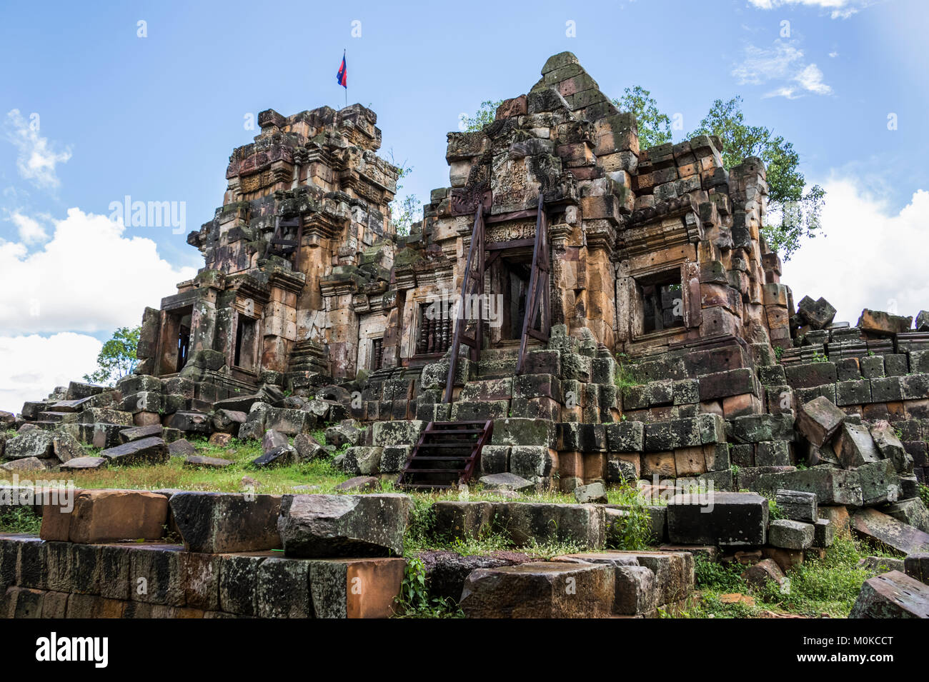 Angkorian hi-res stock photography and images - Alamy