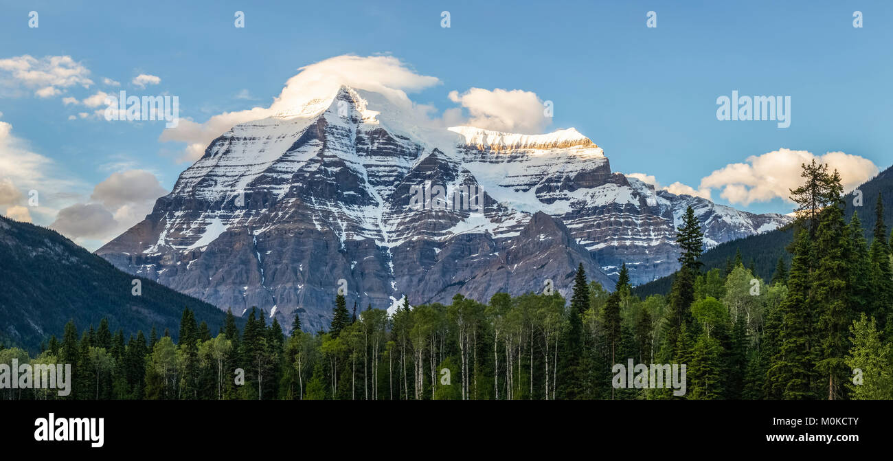 Mount robson provincial park hi-res stock photography and images - Alamy