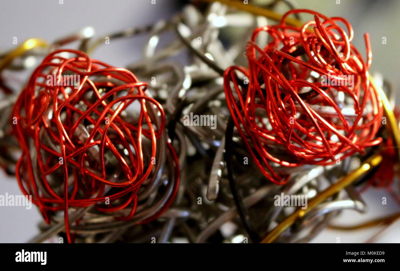 Twisted brass wire hi-res stock photography and images - Alamy