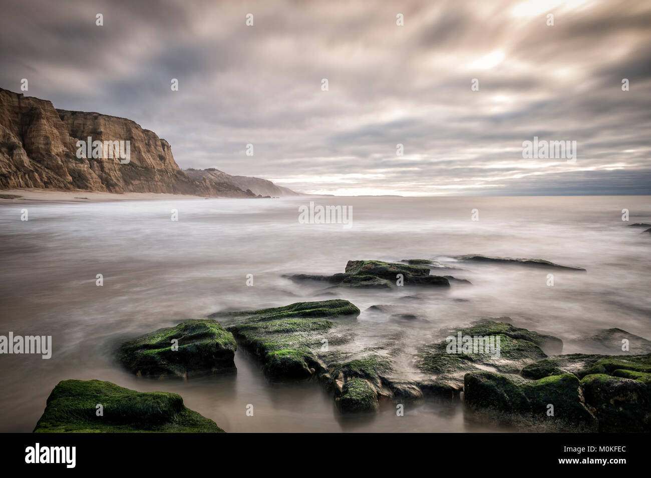 Slow exposure sea water hi-res stock photography and images - Alamy