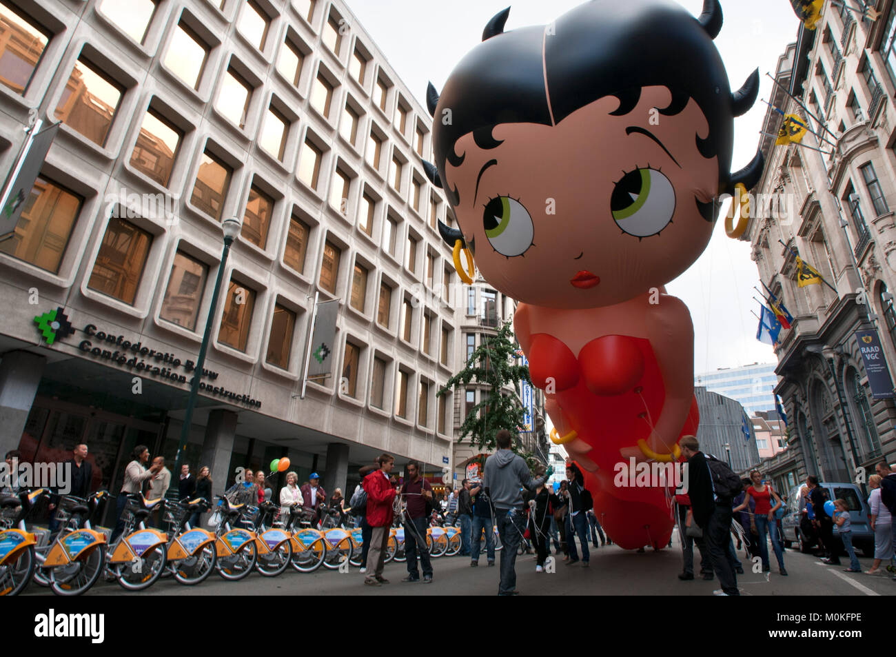 Betty boop costume hi-res stock photography and images - Alamy