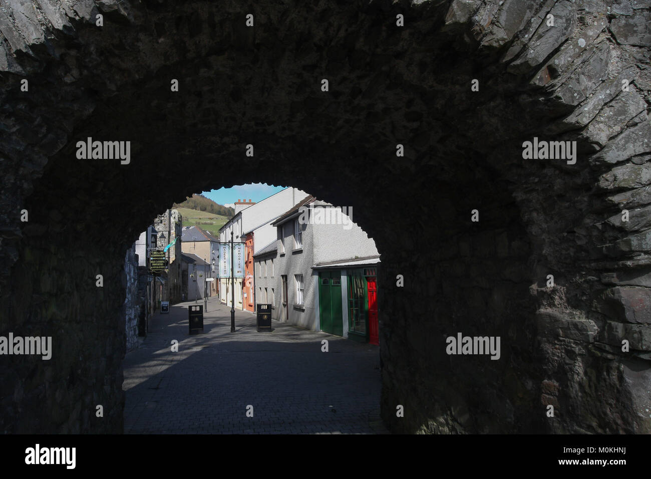 Medieval toll gate hi-res stock photography and images - Alamy