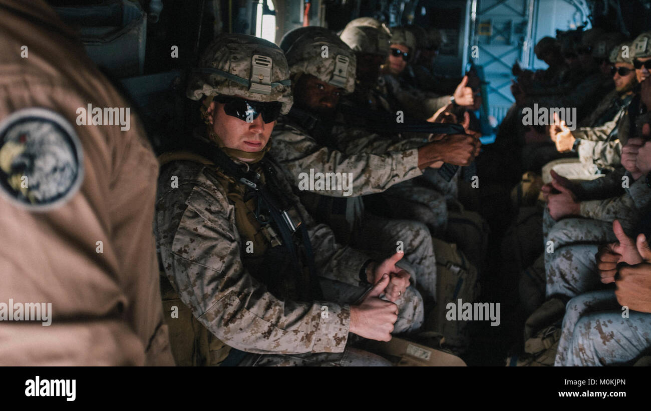 U.S. Marines with Combat Logistics Detachment 5, Special Purpose Marine ...