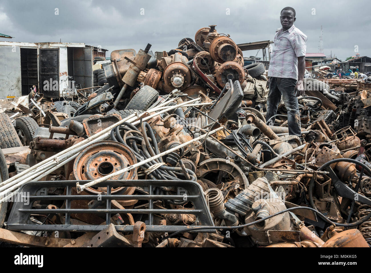 Waste dump africa ghana hi-res stock photography and images - Alamy