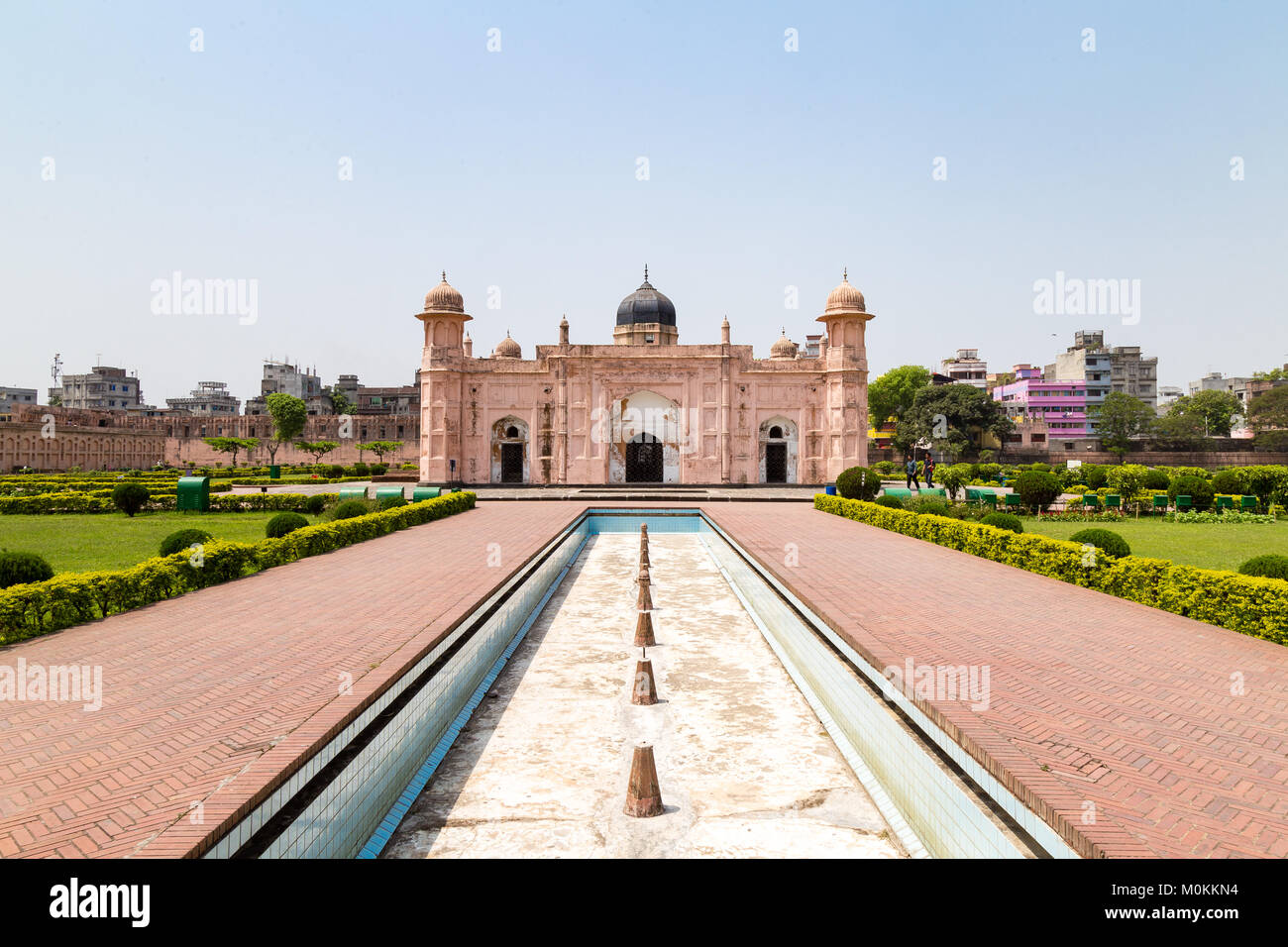 View of Mausoleum of Bibipari in Lalbagh fort. Lalbagh fort is an ...