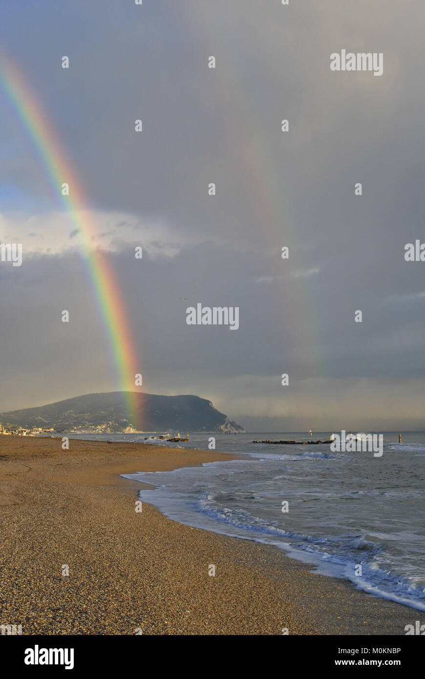 Coast rainbow hi-res stock photography and images - Alamy