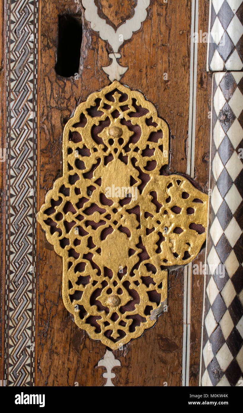 Example of Ottoman art patterns applied on metals Stock Photo - Alamy