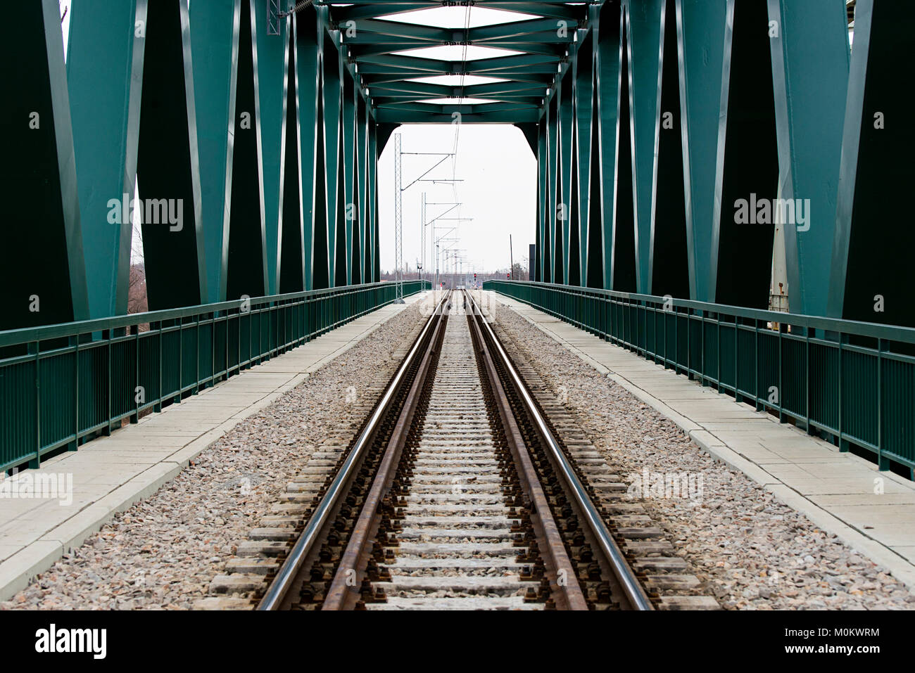Modern railway bridge for train traffic Stock Photo - Alamy