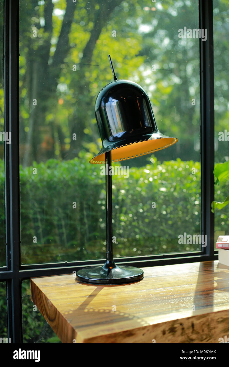 Back table hi-res stock photography and images - Alamy