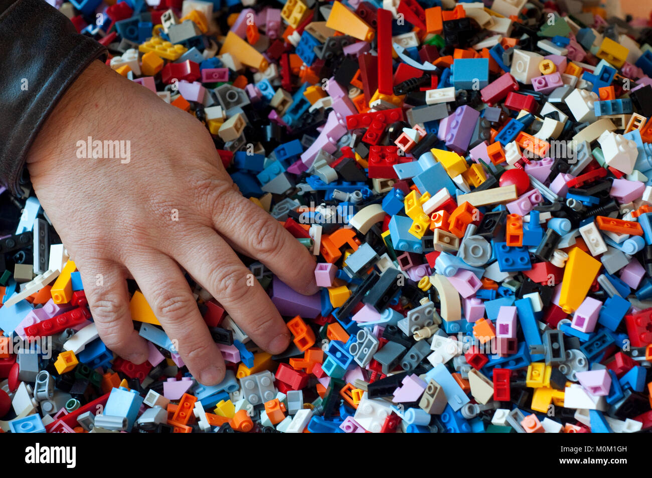 Plastic element hi-res stock photography and images - Alamy