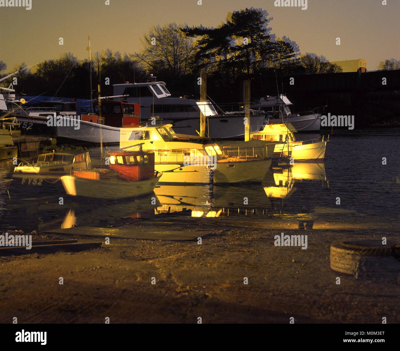 Tidal phases hi-res stock photography and images - Alamy