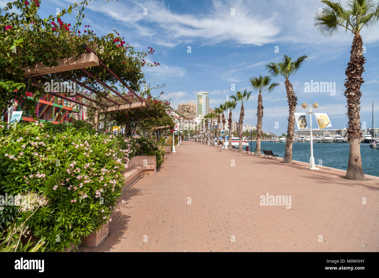 Maritime promenade hi-res stock photography and images - Alamy