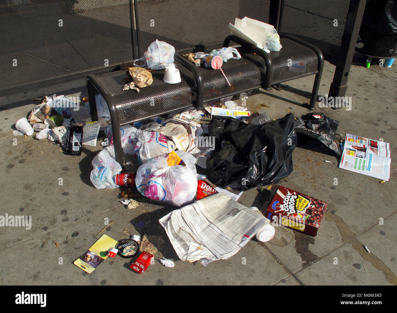Bus stop littering hi-res stock photography and images - Alamy