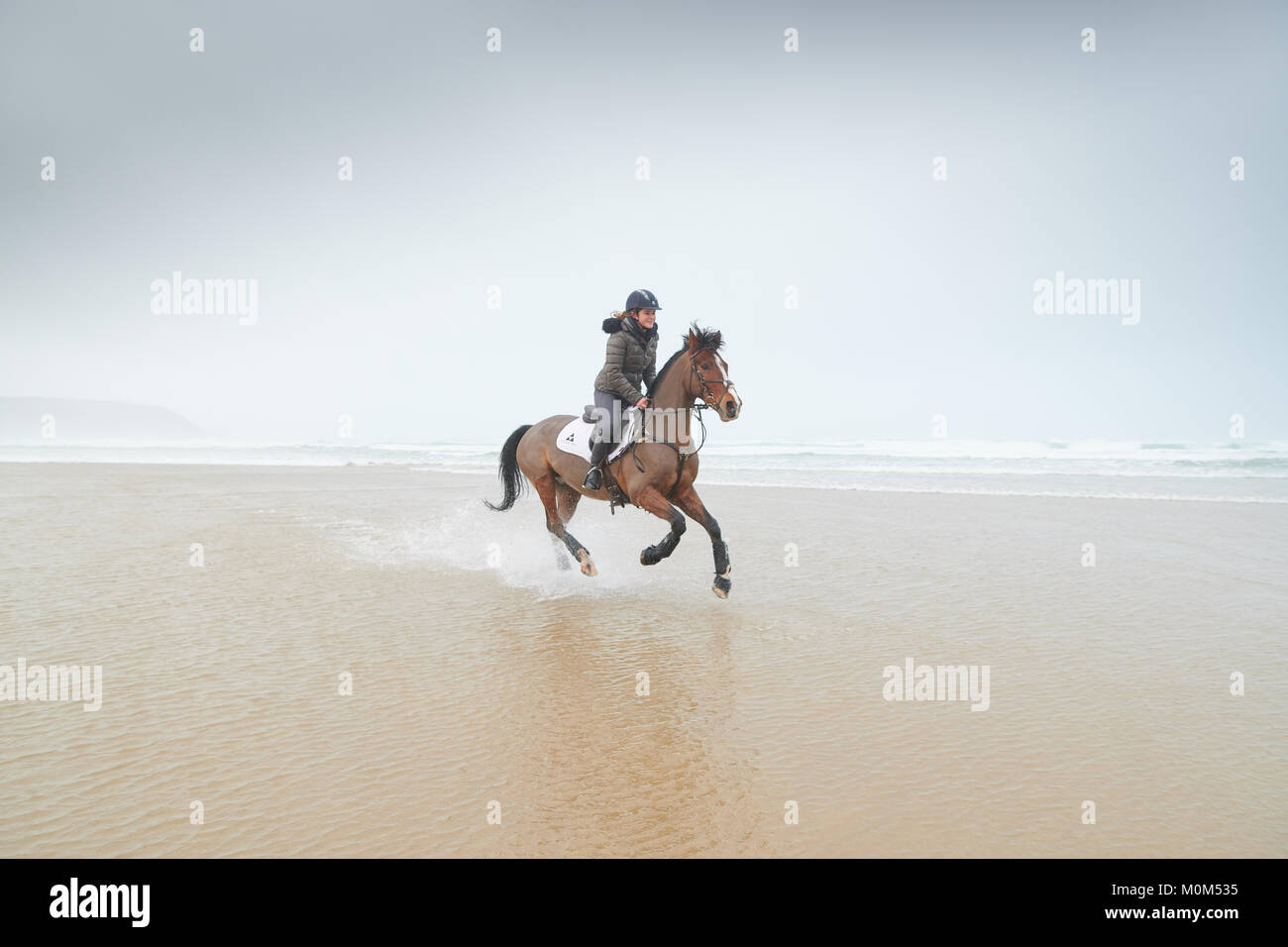 Girl rider from behind hi-res stock photography and images - Alamy
