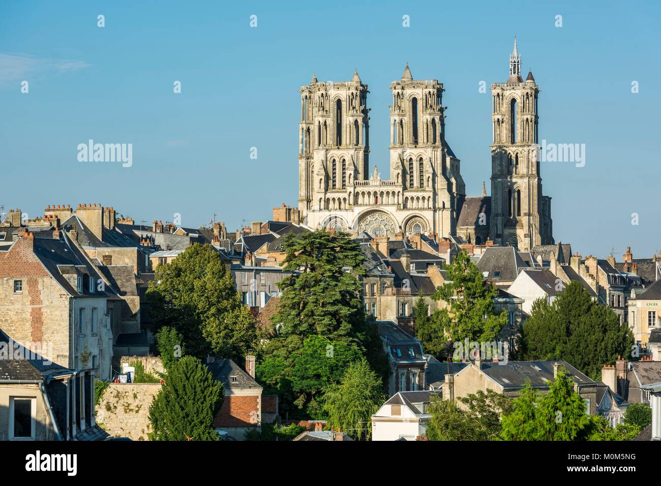 Medieval City Of Laon Stock Photos & Medieval City Of Laon Stock Images ...