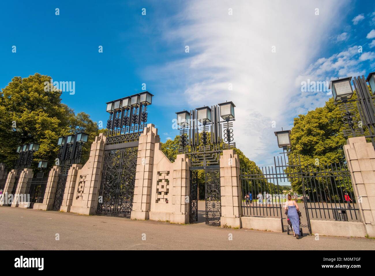 Oslo frogner street hi-res stock photography and images - Alamy