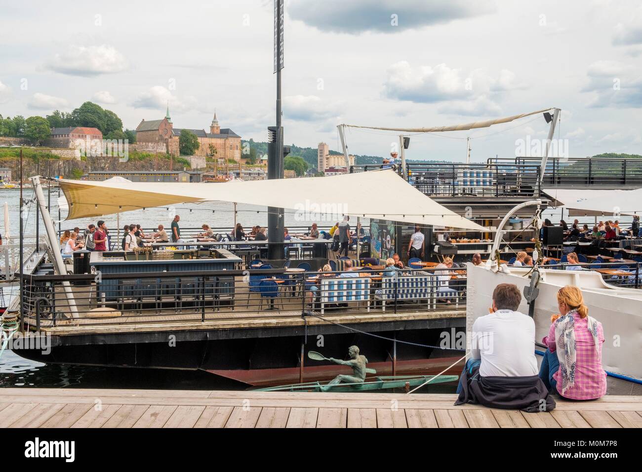 Man and woman with a barge hi-res stock photography and images - Alamy