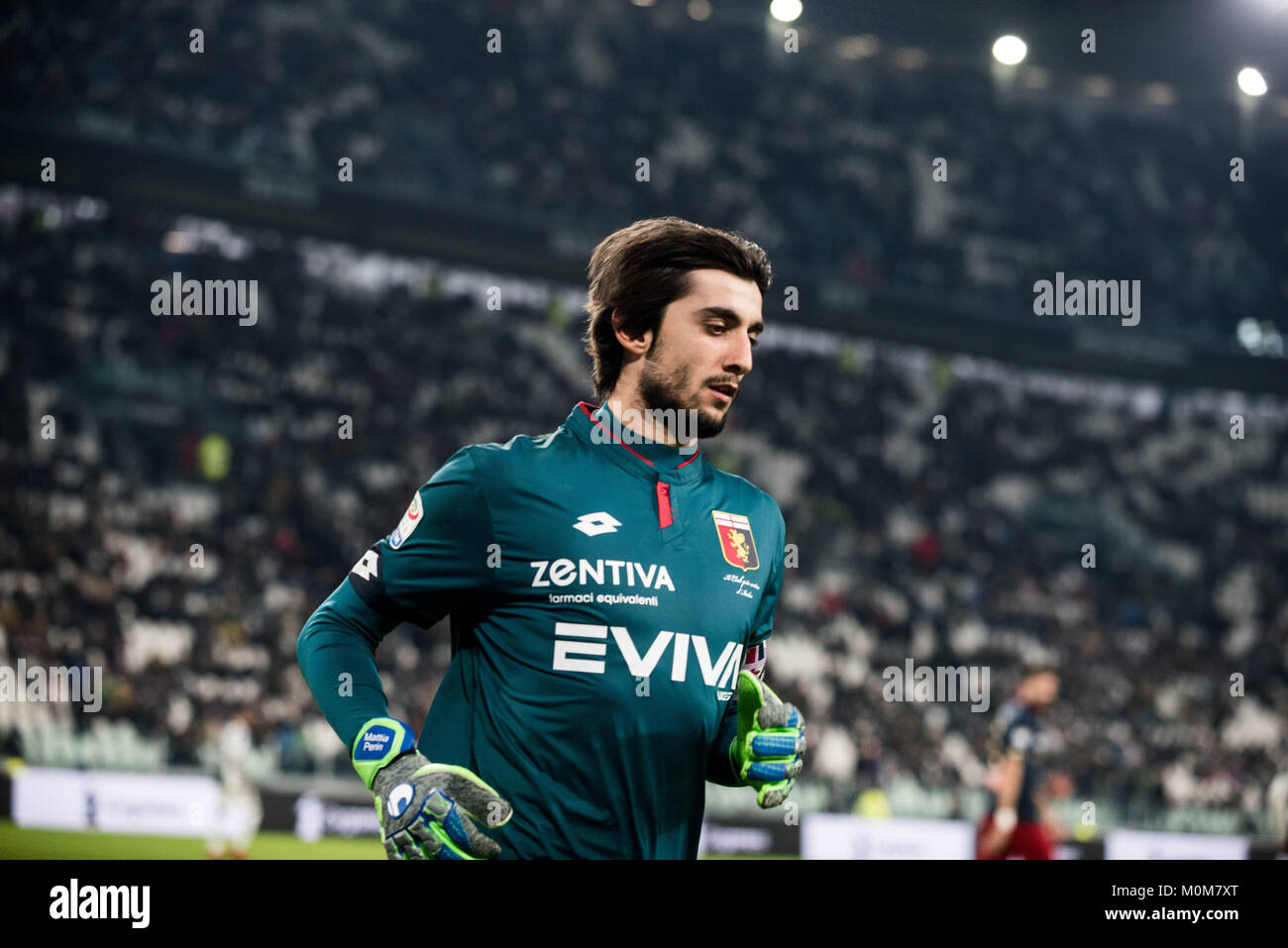Mattia perin genoa hi-res stock photography and images - Alamy