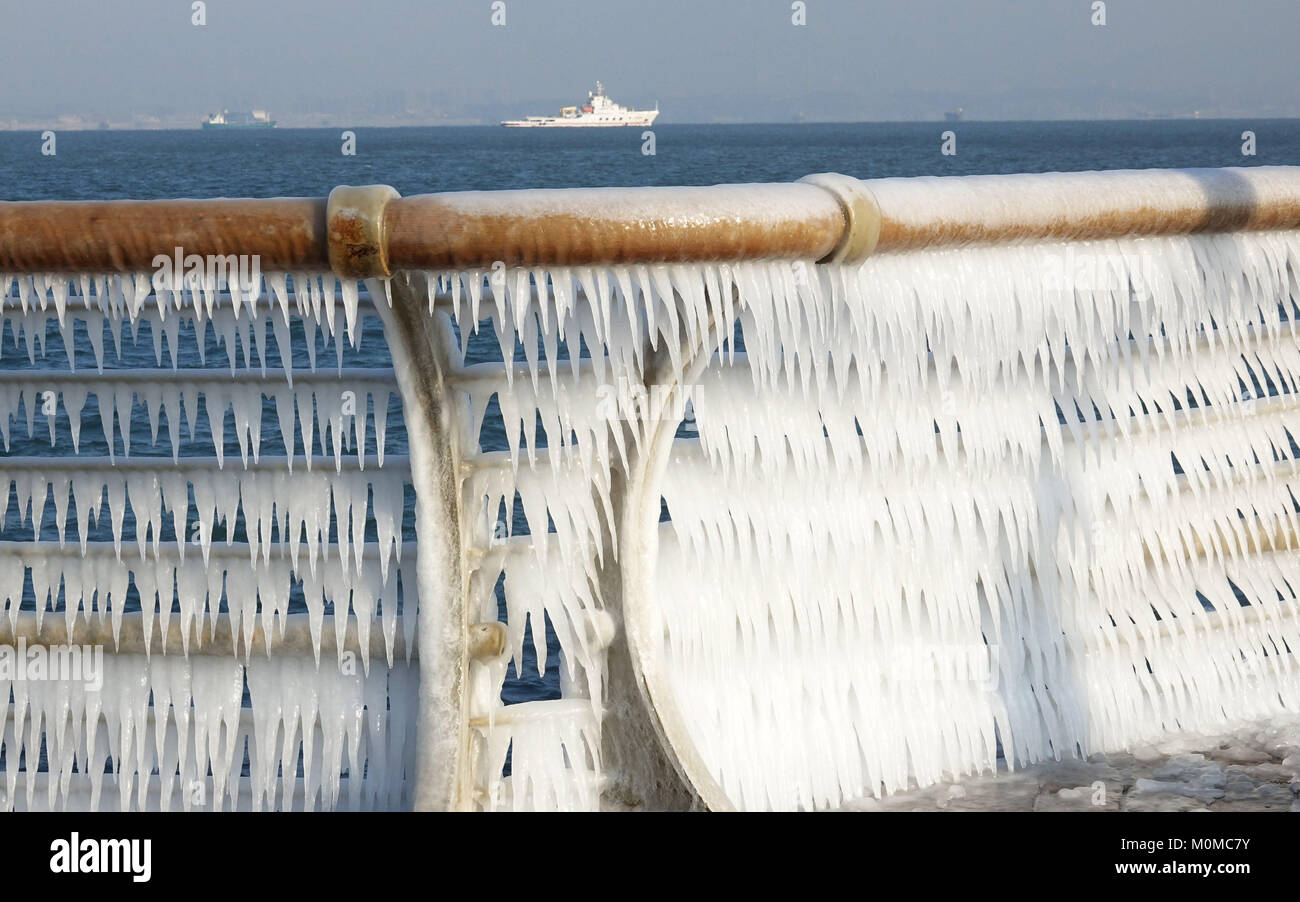 Dalian, China. 23rd Jan, 2018. The frozen icicles can be seen on the ...
