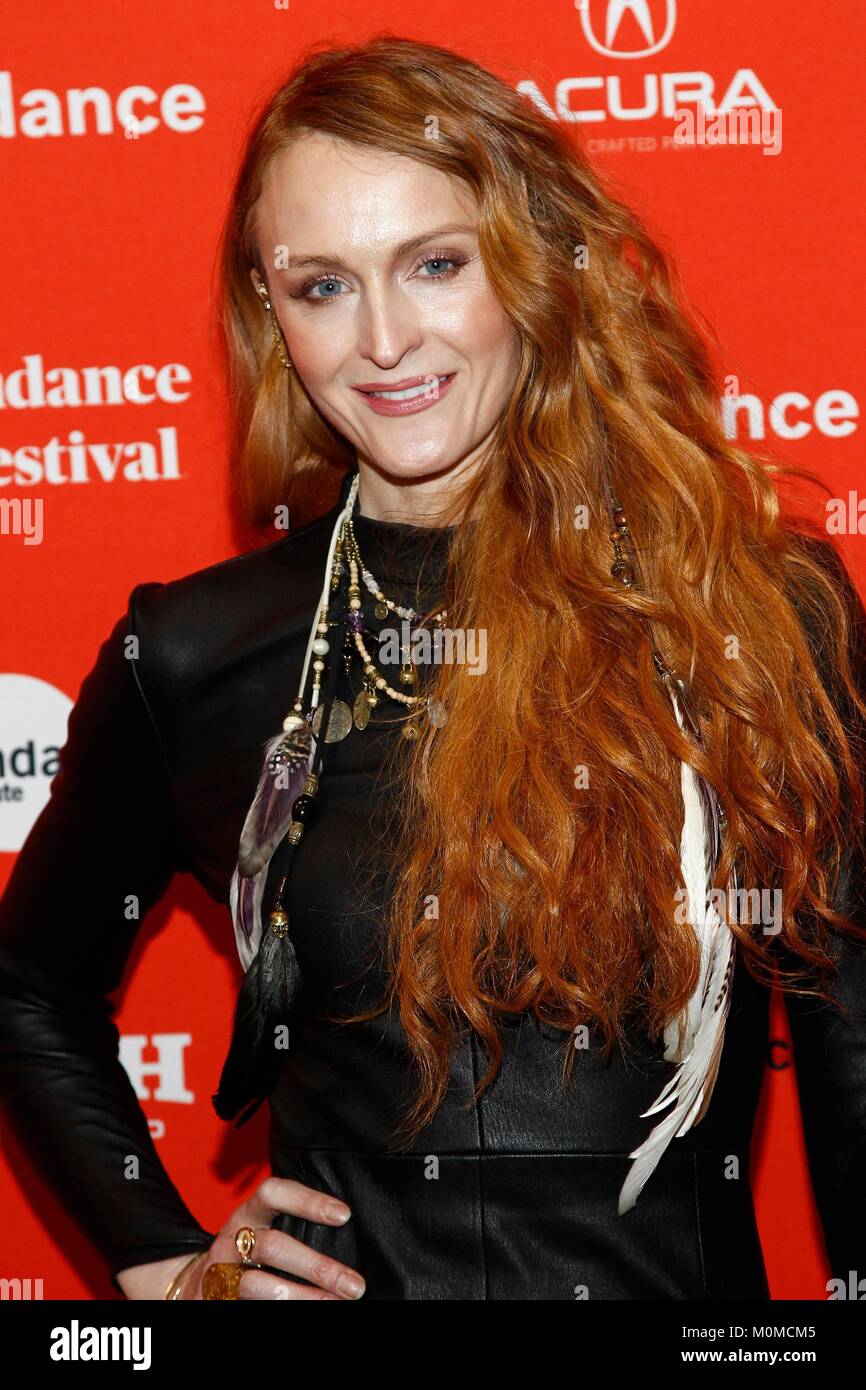 Claire mccarthy hi-res stock photography and images - Alamy