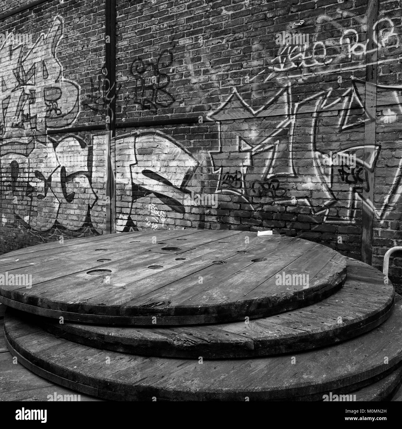 Old docks at Freyssinet basin, Dunkirk, Nord, France Stock Photo - Alamy