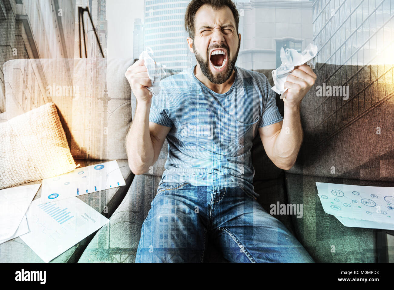 Crapping hi-res stock photography and images - Alamy
