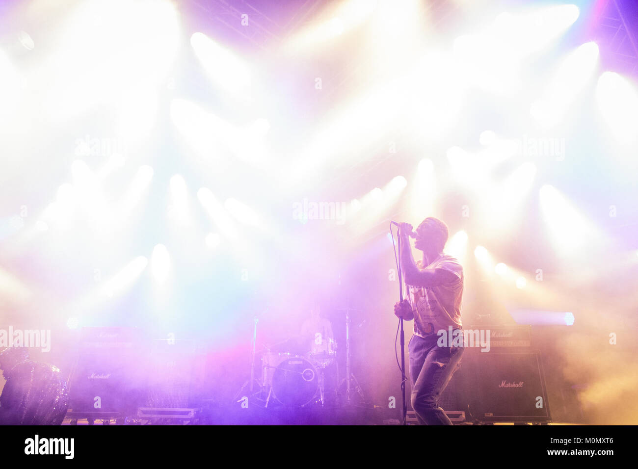 American rappers duo concert hi-res stock photography and images - Alamy