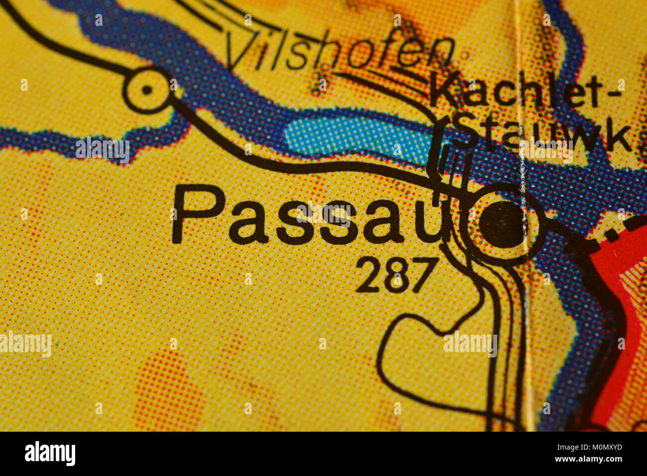 City name on the map Stock Photo - Alamy