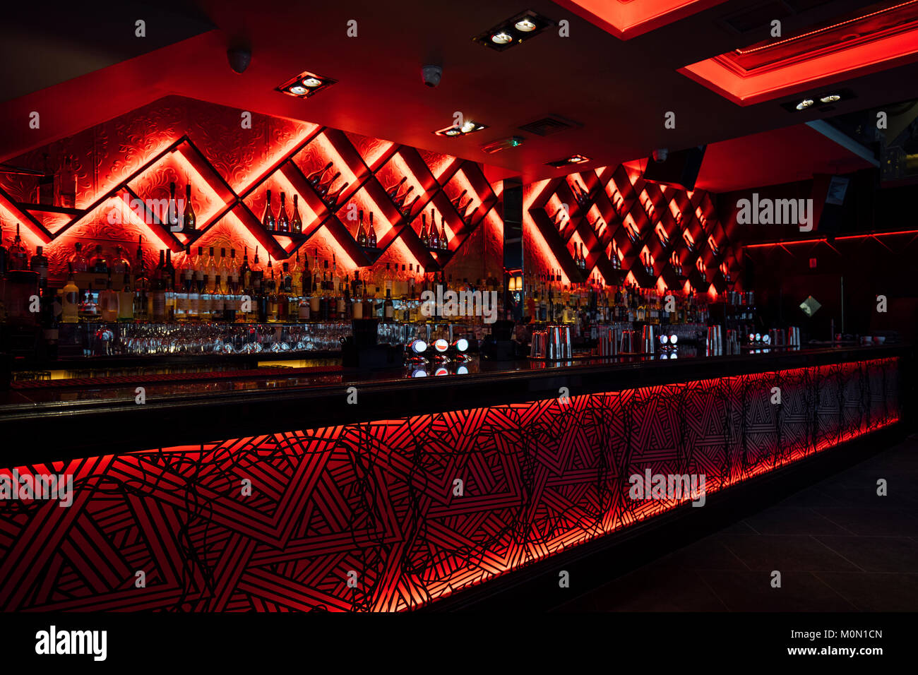 Nightclub interior hi-res stock photography and images - Alamy