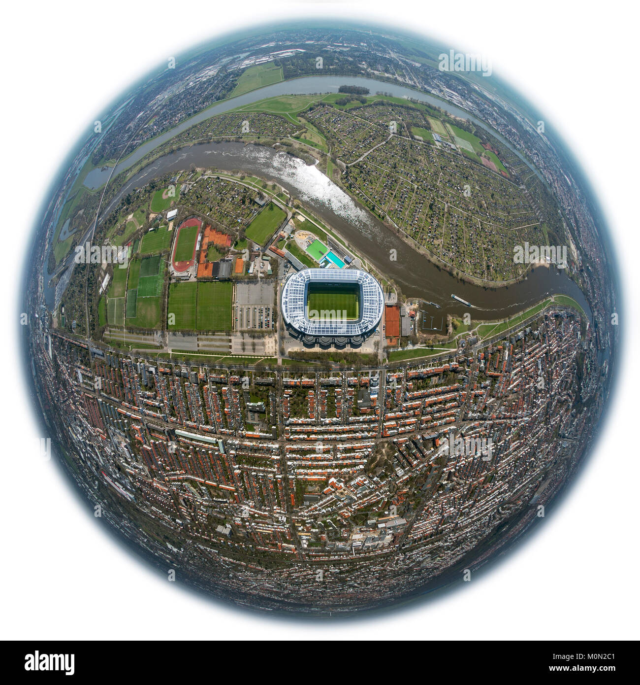 Fish eye lens hi-res stock photography and images - Alamy