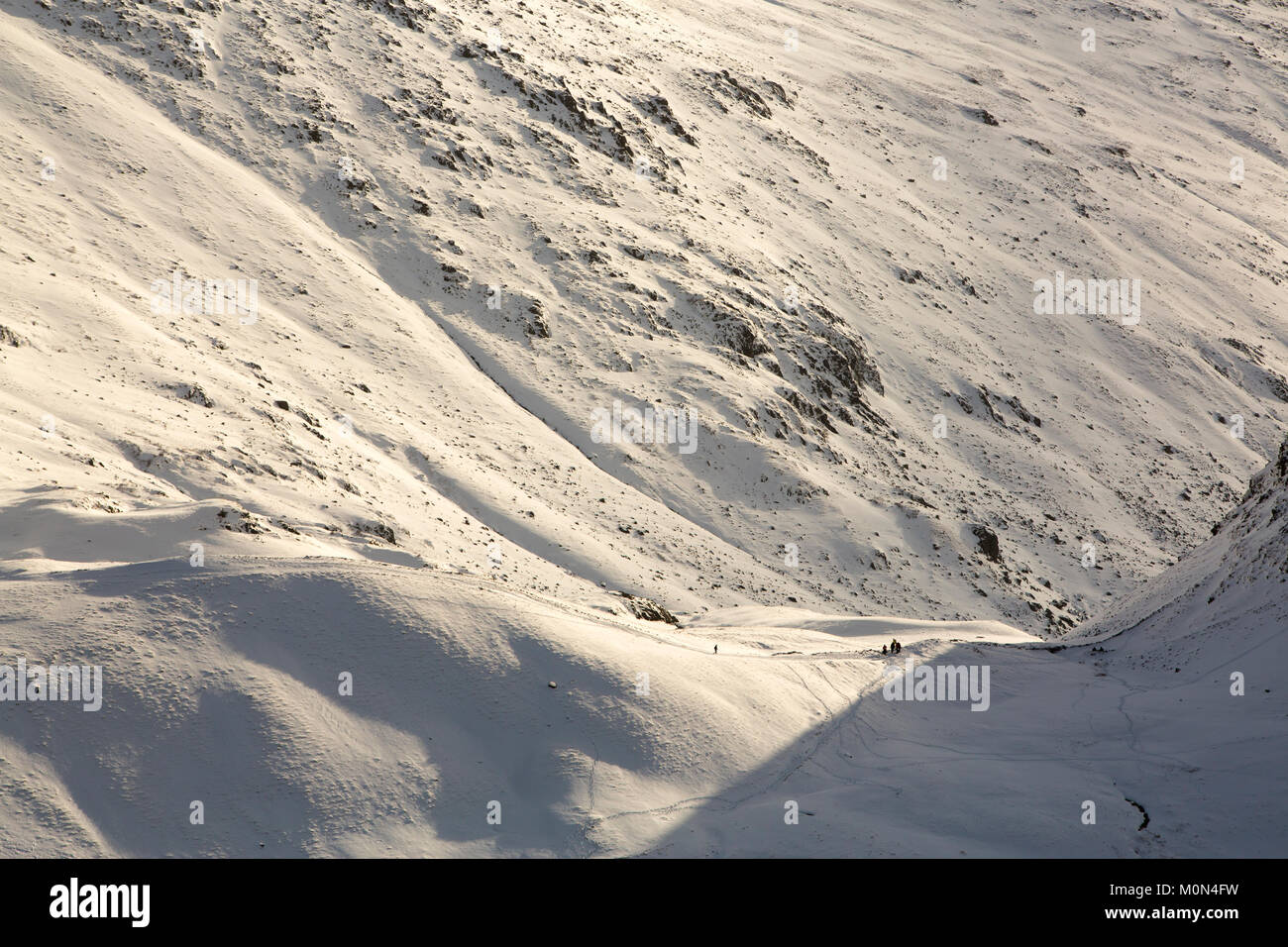 Looking down to Grisedale Hause from Dollywagon Pike in the Lake ...