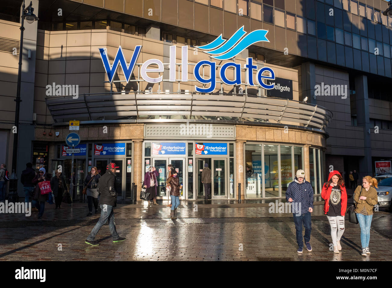 Wellgate hi-res stock photography and images - Alamy
