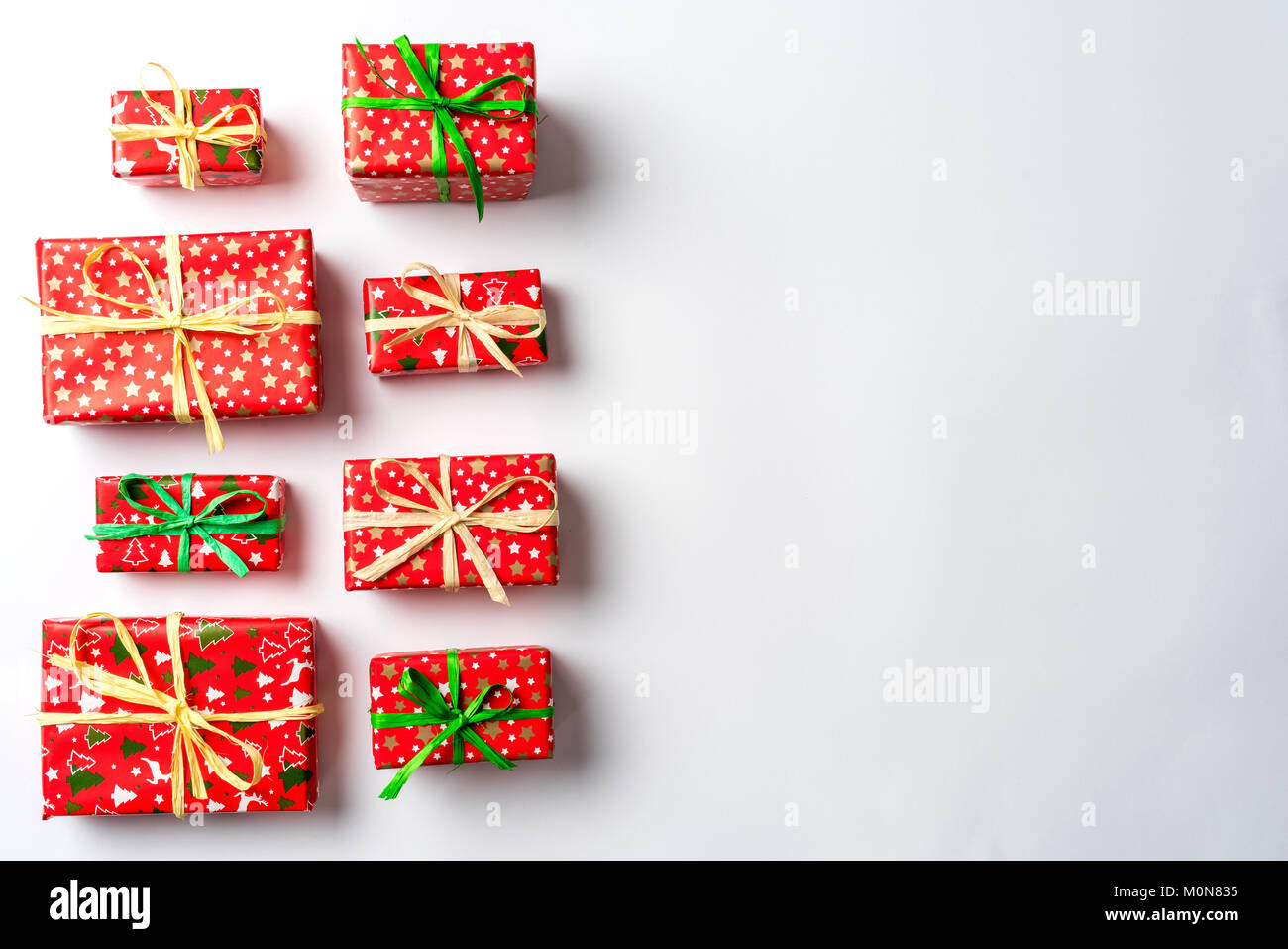 Colorful presents hi-res stock photography and images - Alamy