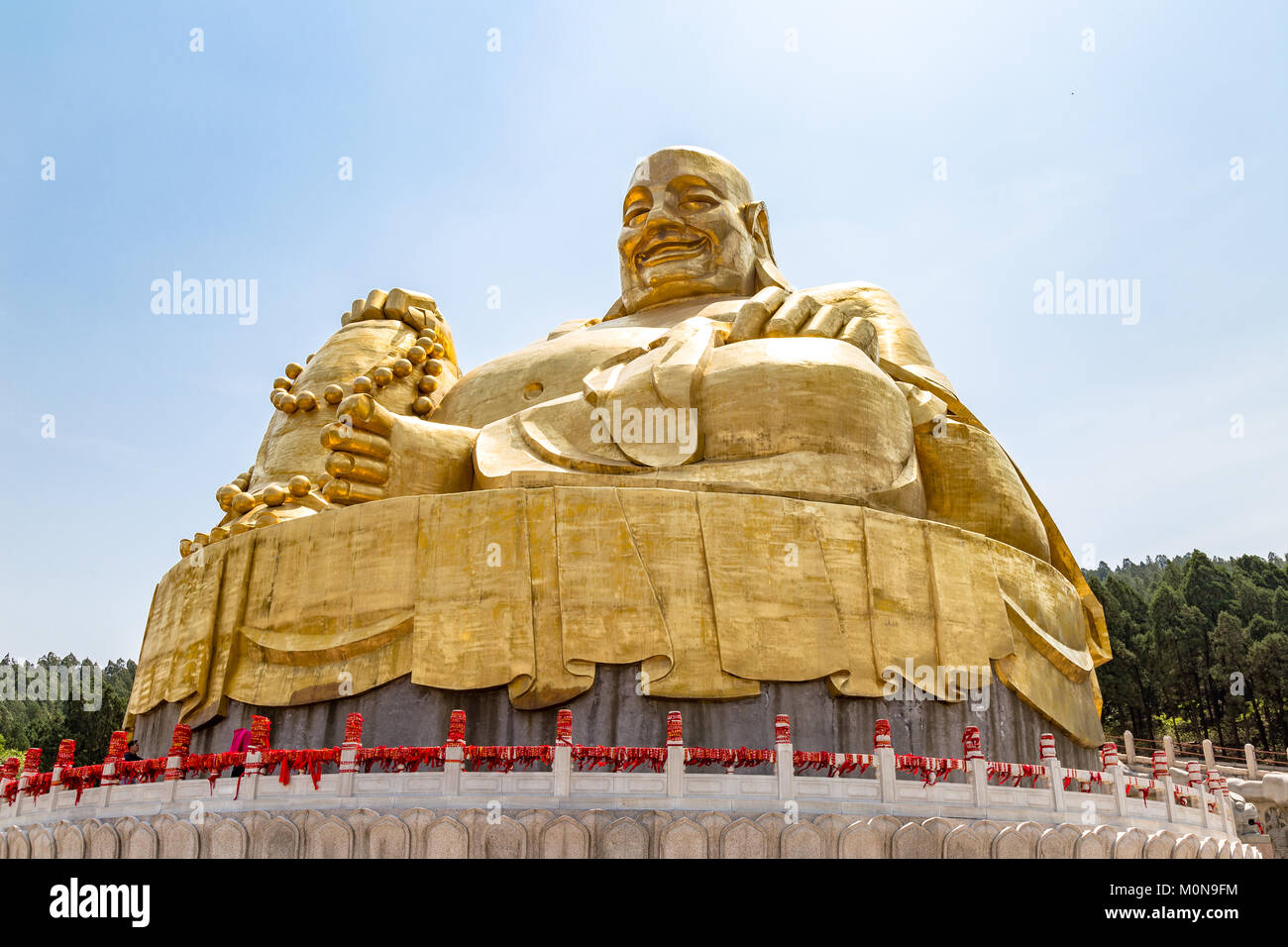 1000 buddha mountain hi-res stock photography and images - Alamy