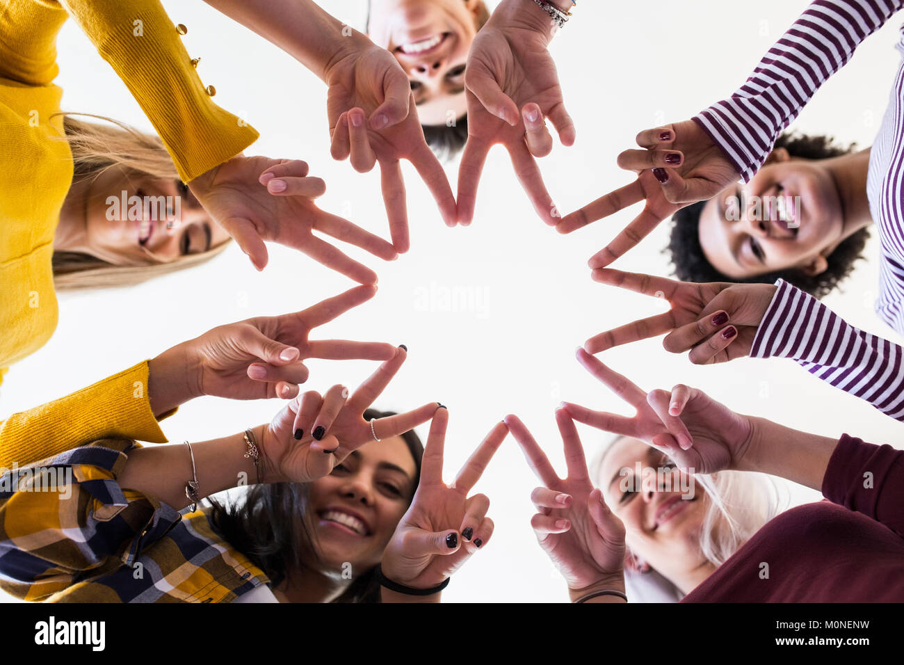 Friendship hands star hi-res stock photography and images - Alamy