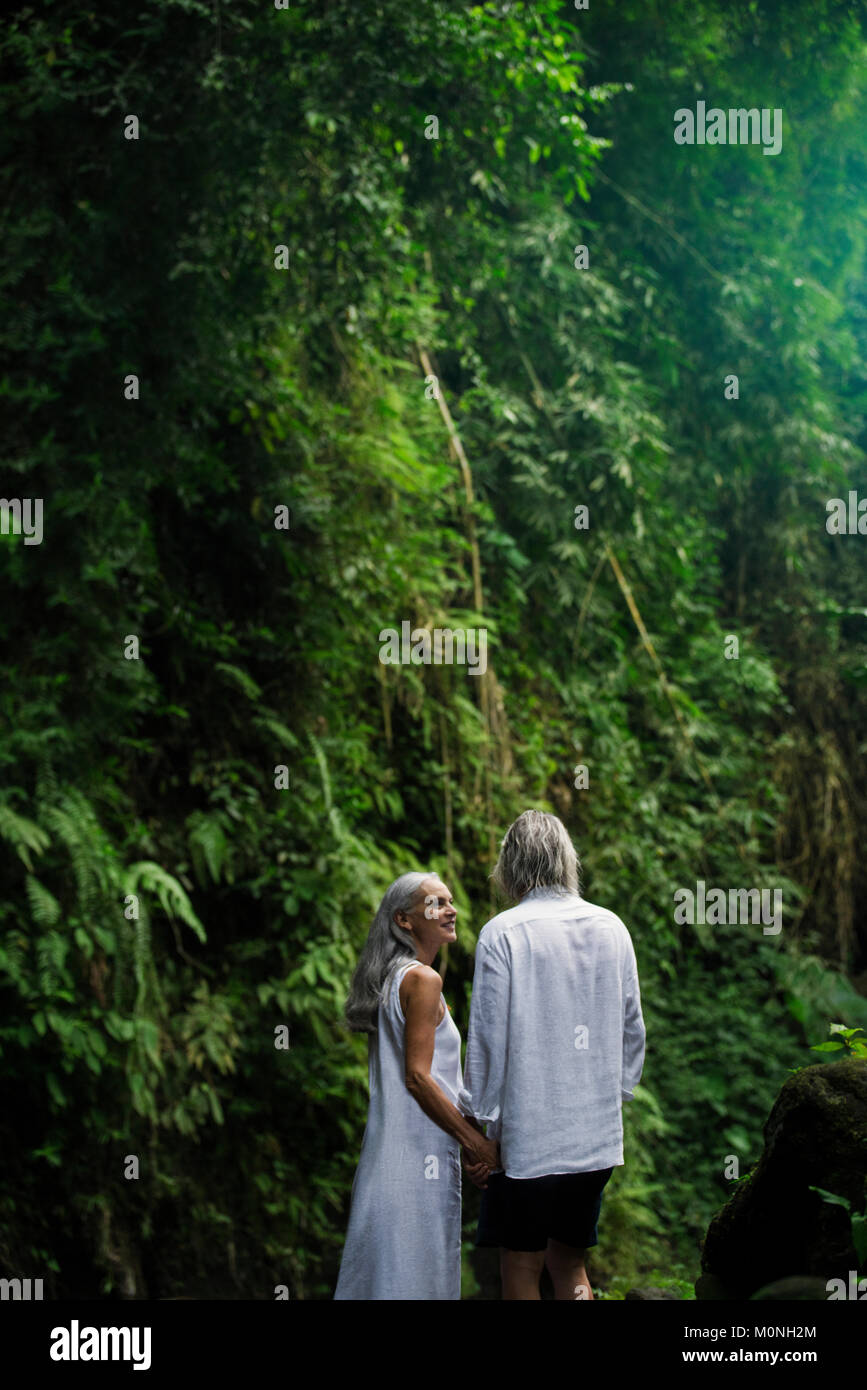 Jangal Love Wallpapers